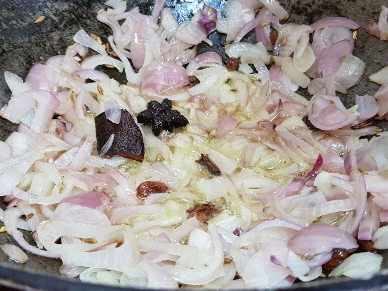 Chicken Semi Gravy/Curry | Chicken & Poultry | PLATE TO PALATE