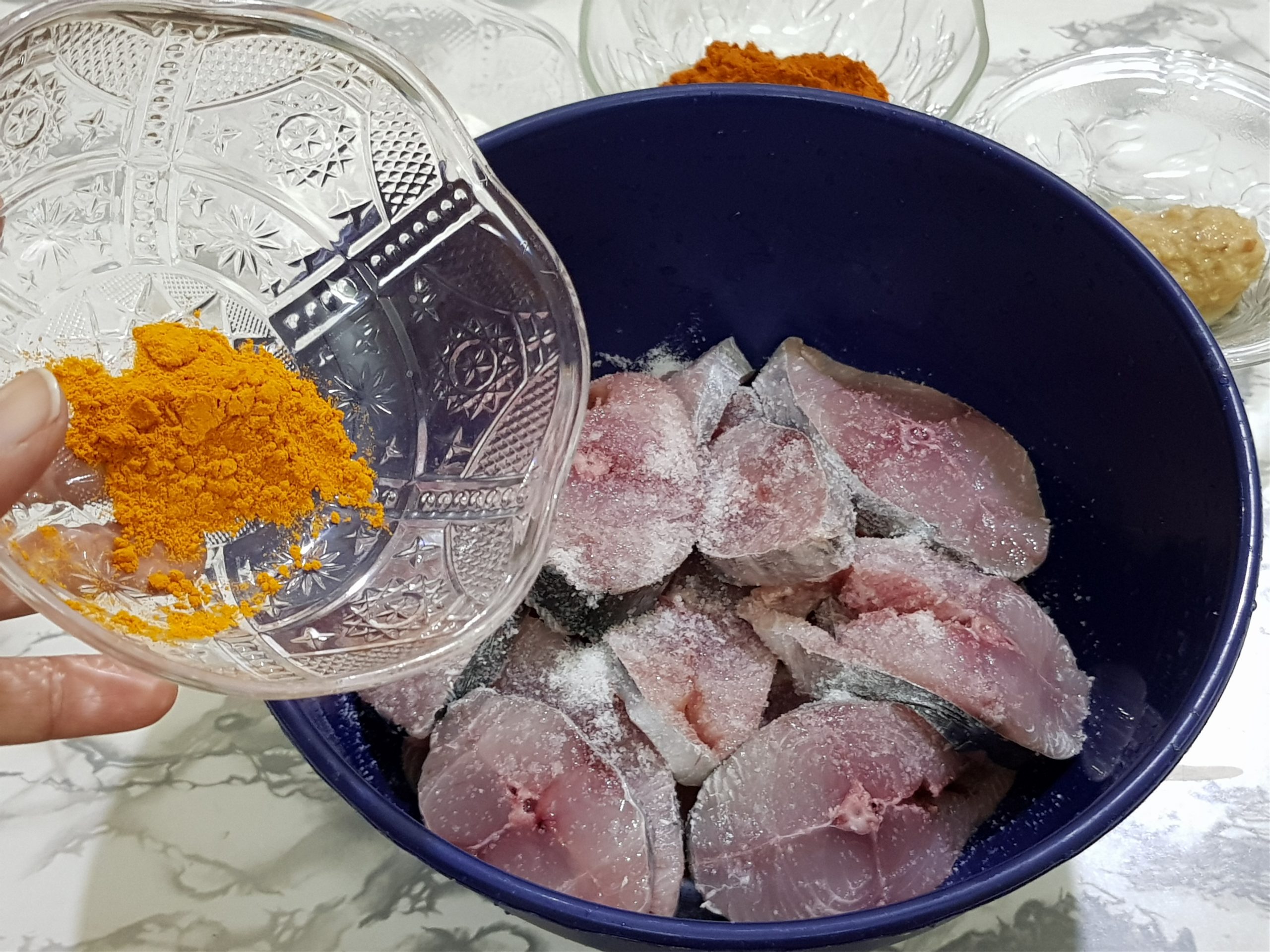 How To Make Vanjaram fish fry/ King fish fry | Non Veg