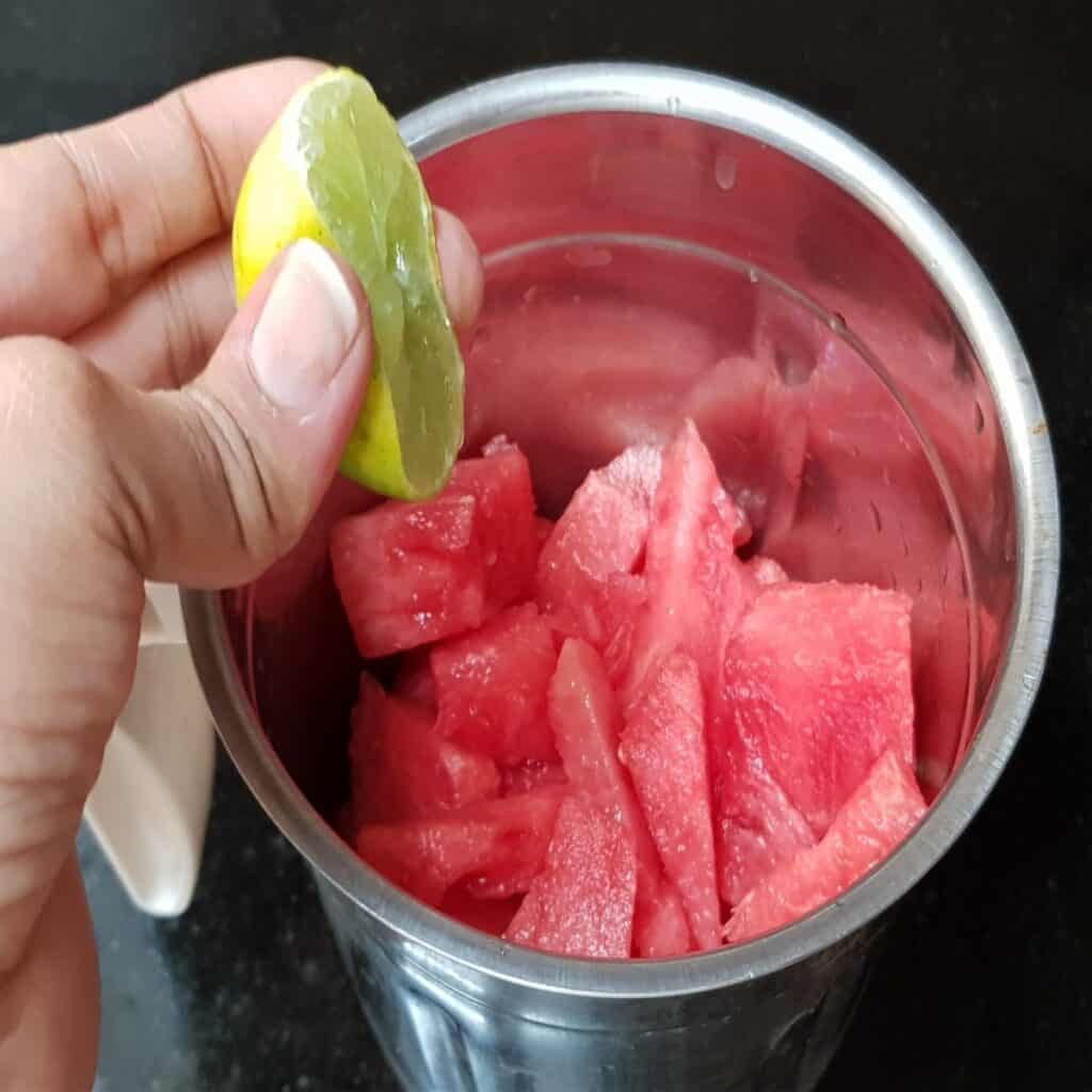 Watermelon juice with Lemon and Ginger (Summer drinks)